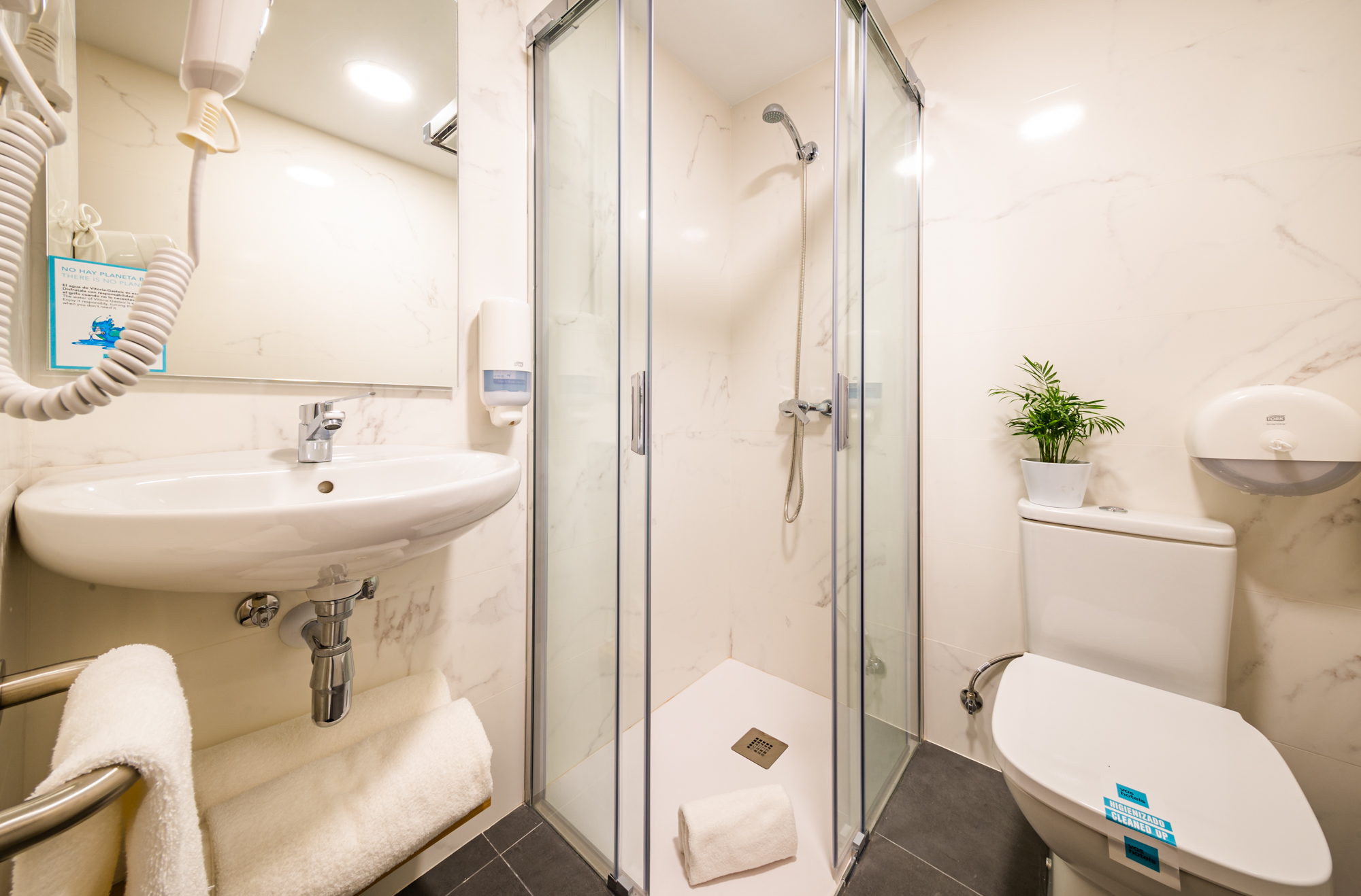 Reportaje fotográfico para Vas Hotel en Vitoria-Gasteiz - Profesor de ...